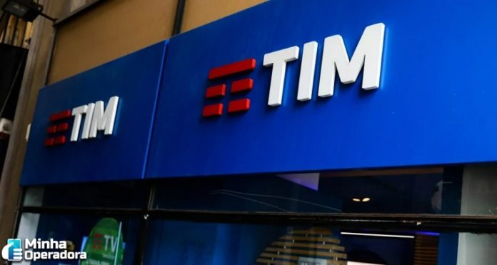 Fundo KKR faz oferta pela rede fixa do Grupo TIM, mas com mudanças