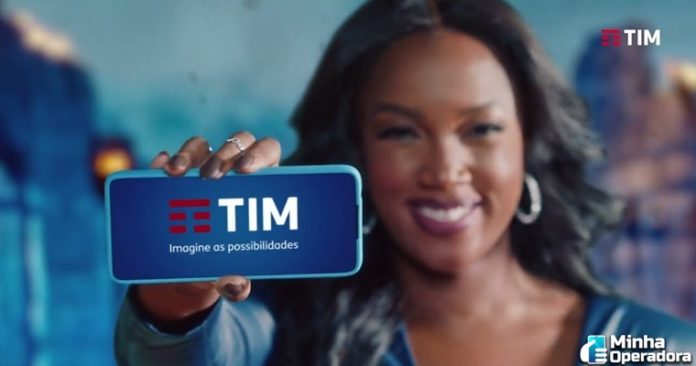 Após Oi, Fitch Rating atribui nota nacional para a TIM Brasil