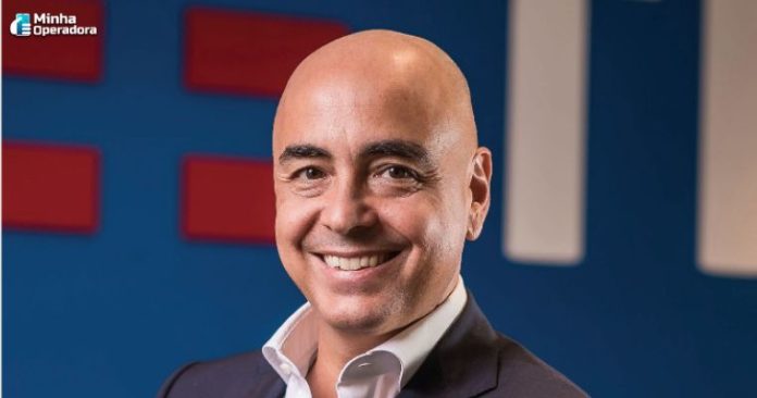 Lucro anual da TIM sobe e companhia celebra resultados da rede 5G